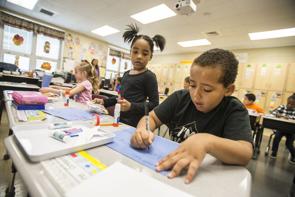 Lafayette students thank veterans, Brandon Rumbaugh - Herald-Standard